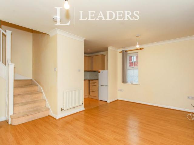 2 bedroom house to rent Clonners Field, Stapeley, Nantwich, CW5