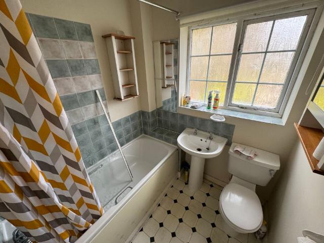 2 bedroom house to rent Cranhill Close, Littleover, Derby, DE23