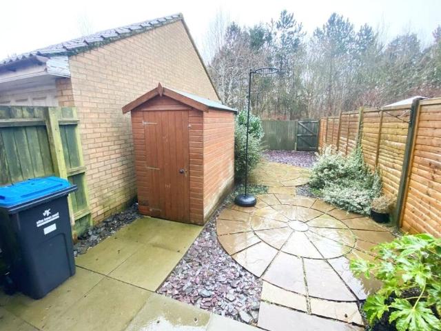 2 bedroom house to rent Dandridge Court, Grange Farm, Milton Keynes, Buckinghamshire, MK8
