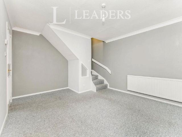 2 bedroom house to rent Derwent Road, Highwoods, Colchester, CO4