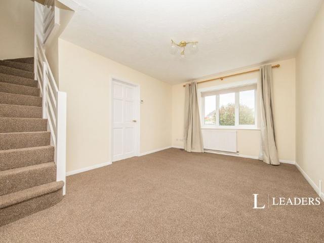 2 bedroom house to rent Gilberd Road, Colchester, CO2