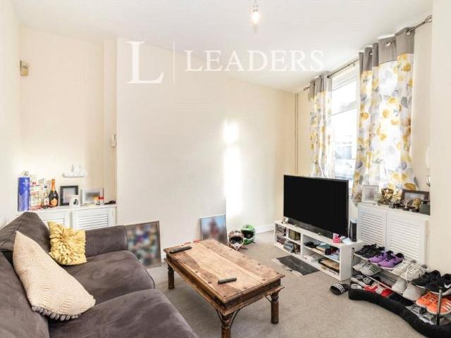 2 bedroom house to rent Gordon Road, Thorneywood, Nottingham, NG3