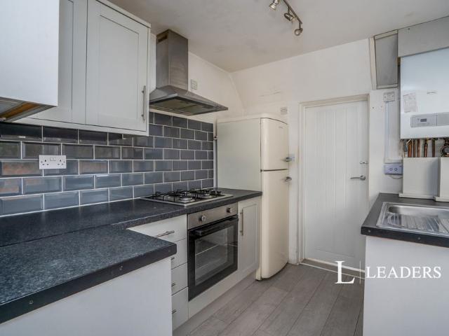 2 bedroom house to rent Gordon Road, Fareham, PO16