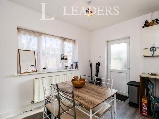 2 bedroom house to rent Hamilton Road, Cosham, Portsmouth, PO6