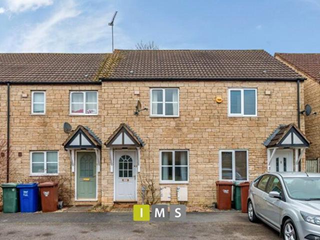 2 Bedroom House To Rent In The Bramblings, Bicester, OX26
