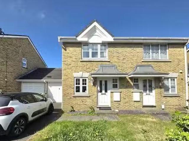 2+ bedroom house to rent in Woldham Road, Bromley, BR2