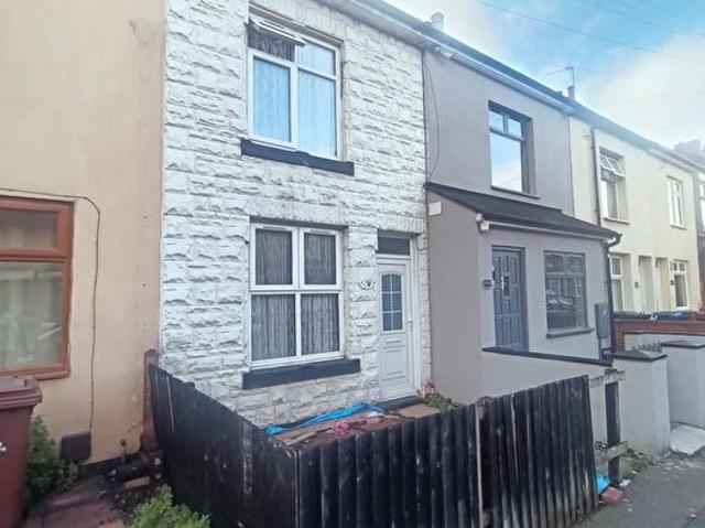 2 Bedroom House To Rent In Annglesey Road, Burton On Trent, DE14