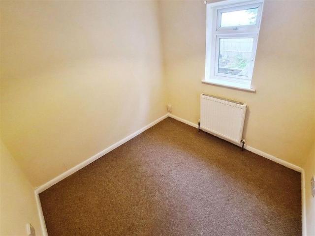 2 Bedroom House to Rent in Brambleside Court, Kettering, Northants, NN16