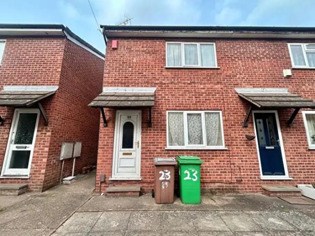 2 Bedroom House To Rent In Cloister Street, Nottingham, NG7
