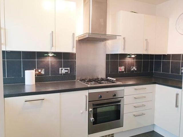2 Bedroom House To Rent In Cubitt Street, Aylesbury, HP19