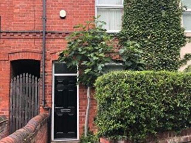 2 Bedroom House To Rent In Dunkirk, Nottingham,, NG7