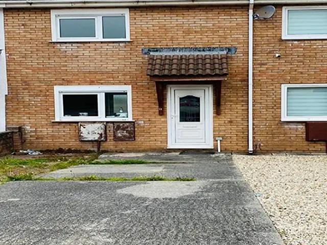 2 Bedroom House To Rent In Fairwood Terrace Gowerton, SA4