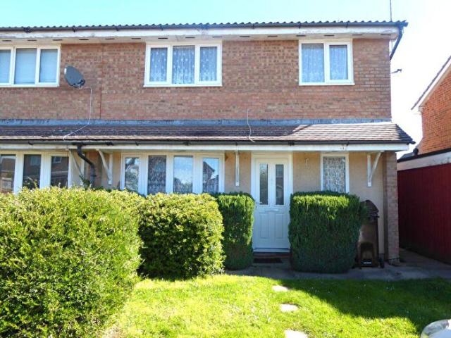 2 Bedroom House To Rent In Javelin Close, Duston, Northampton, NN5