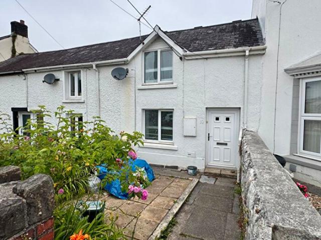 2 Bedroom House To Rent In Old St Clears Road, Carmarthen, SA31