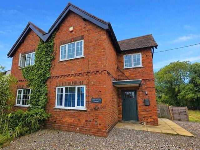 2 Bedroom House To Rent In School Farm Cottages, Fillongley Road, Maxstoke, B46