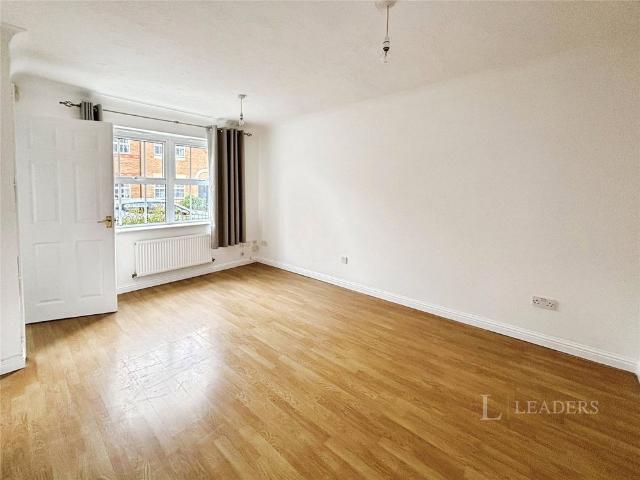2 bedroom house to rent Kingfisher Way, Cottenham, Cambridge, CB24