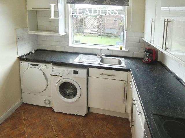 2 bedroom house to rent Langwith Road, Langwith Junction, Mansfield, Derbyshire, NG20