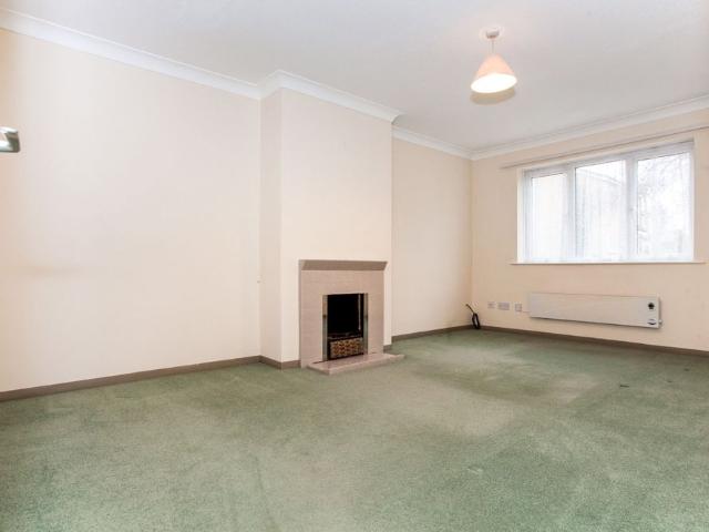2 bedroom house to rent Laceys Way, Duxford, Cambridge, CB22