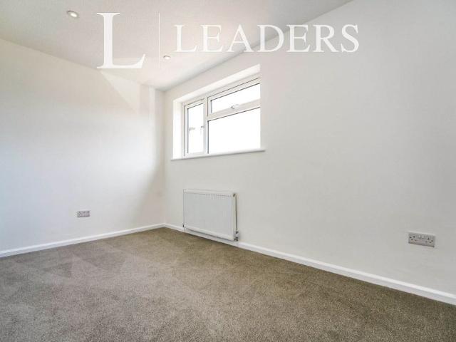 2 bedroom house to rent Lower Meadow, Quedgeley, Gloucester, Gloucestershire, GL2