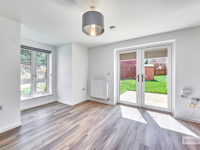 2 bedroom house to rent Miles Way, Bishop's Stortford, Hertfordshire, CM23