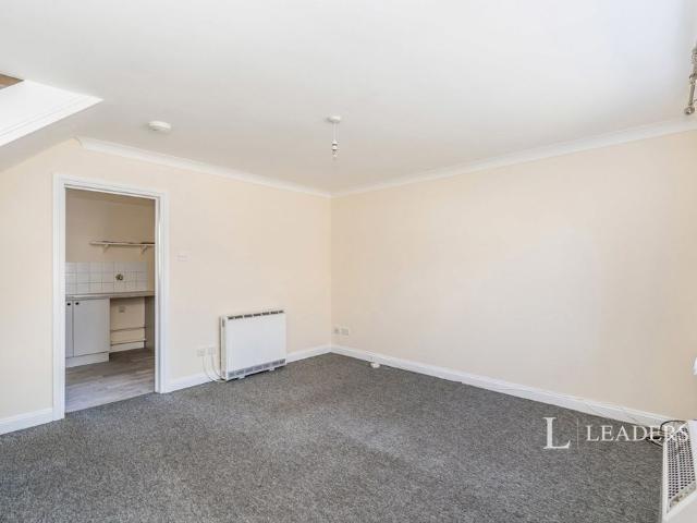 2 bedroom house to rent Mill Court, Bowden Lane, Highfield, SO17
