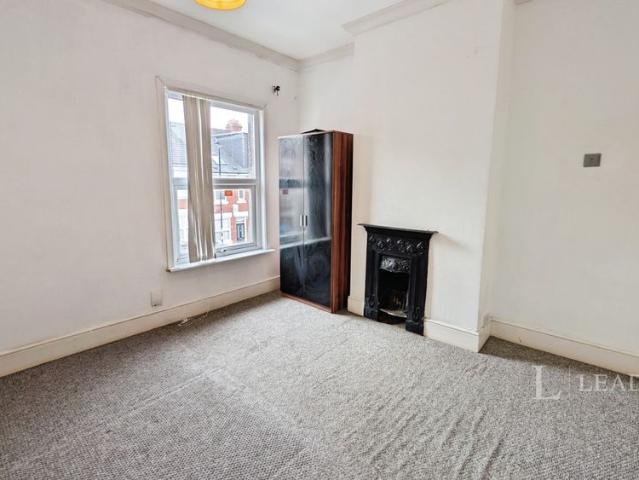 2 bedroom house to rent Northfield Road, Coventry, West Midlands, CV1