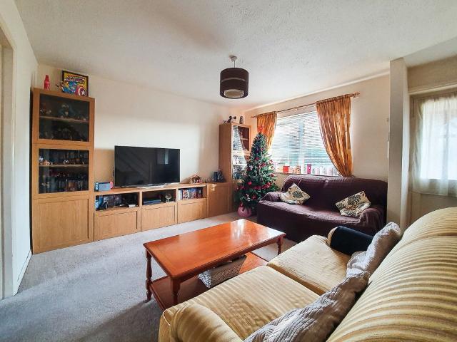 2 bedroom house to rent Pettis Road, St. Ives, PE27
