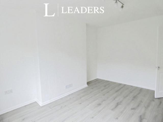 2 bedroom house to rent Reindeer Street, Mansfield, NG18