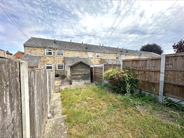 2 bedroom house to rent School Street, Sudbury, CO10