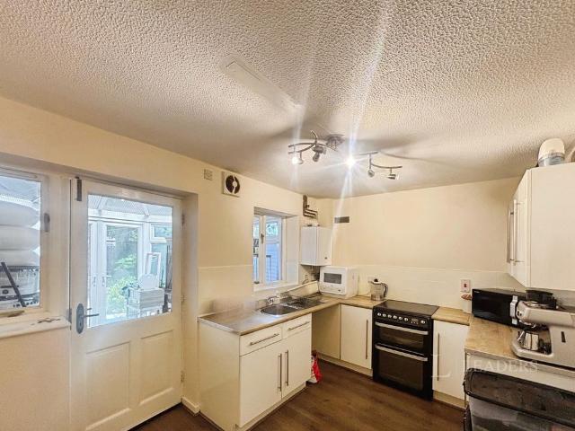 2 bedroom house to rent Saltwood Avenue, Berkeley Alford, Worcester, Worcestershire, WR4