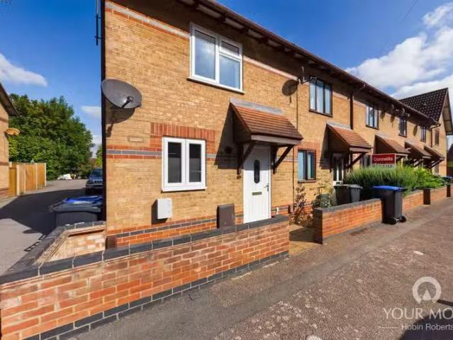 2 bedroom House to rent, Southfield Avenue, Northampton, NN4.