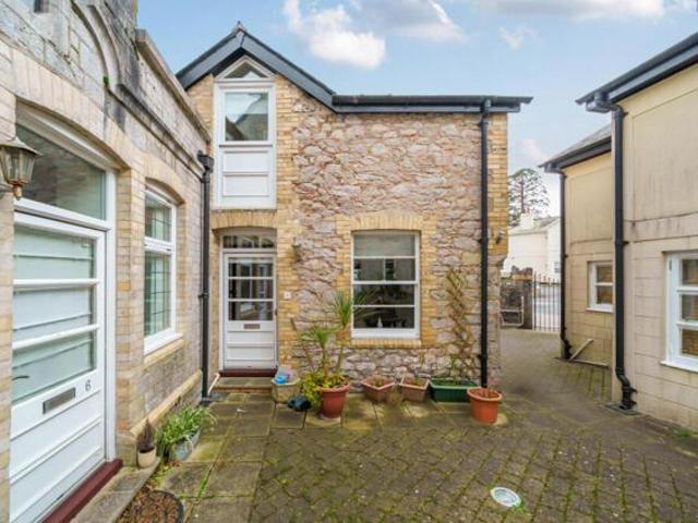 2 Bedroom House Torbay Devon LS101119413