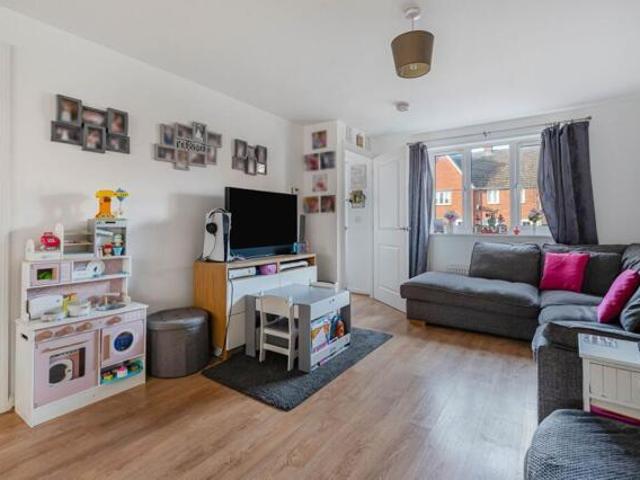 2 Bedroom House Tadpole Garden Village Swindon LS100881422