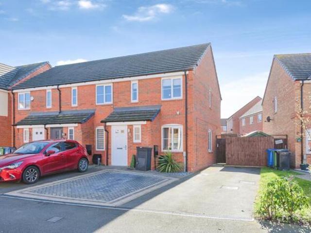 2 Bedroom House Tamworth Staffordshire 100263125