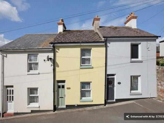 2 Bedroom House Teignmouth Devon 100917856