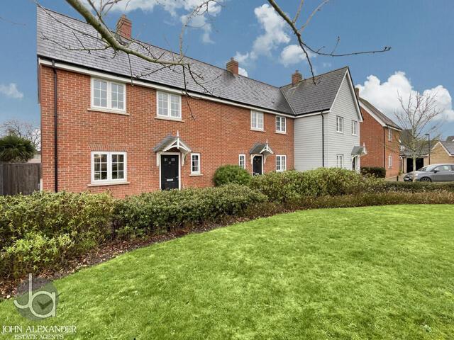 2 Bedroom House Tiptree Tiptree LS100132480