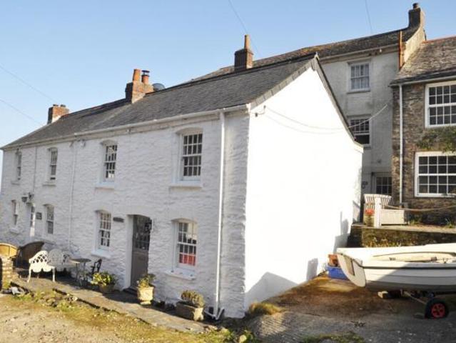 2 Bedroom House Truro Cornwall 101100090