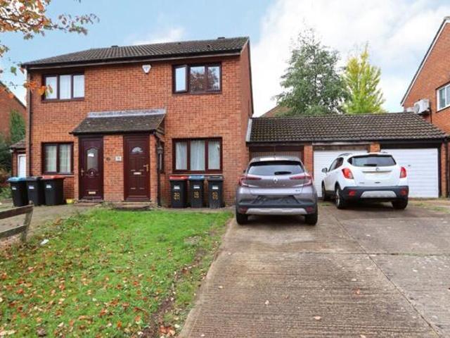 2 Bedroom House Two Mile Ash Milton Keynes 98204623