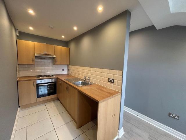 2 bedroom Flat to let