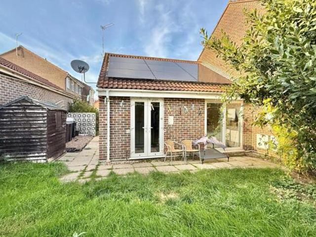 2 Bedroom House Verwood Dorset 99986474