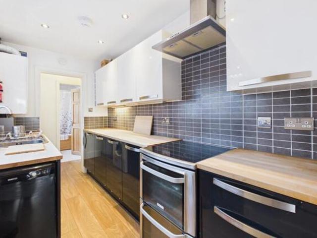 2 Bedroom House York York LS100541023