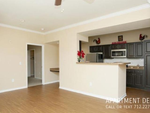 2 bedroom, Houston TX 77042 77321940