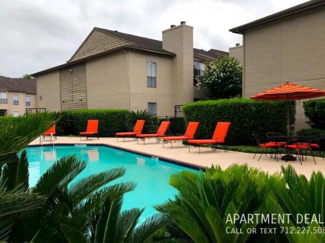 2 bedroom, Houston TX 77054 77328682