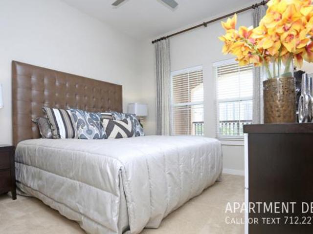 2 bedroom, Houston TX 77056 LS77322837