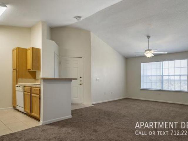 2 bedroom, Houston TX 77067 77327927