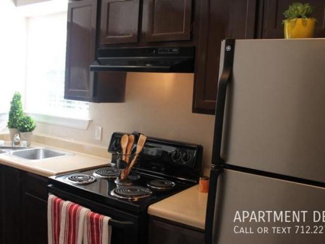 2 bedroom, Houston TX 77075 77323647