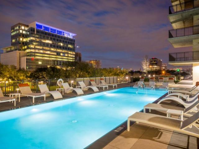2 bedroom, Houston TX 77098 38962743