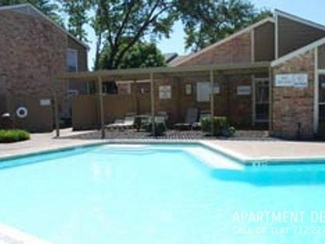 2 bedroom, Houston TX 77099 LS77083888