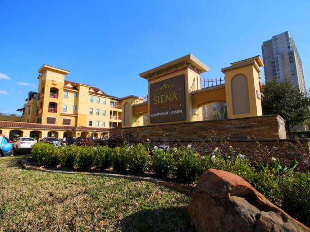 2 bedroom, Houston TX 77007 38875687