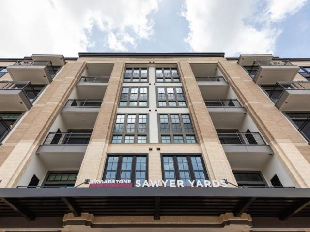 2 bedroom, Houston TX 77007 39682304